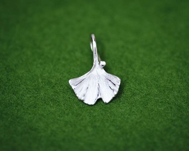 Platinum Gingko Leaf - Ginkgo Jewelry - Pendant Head & Chain - Gingko ...