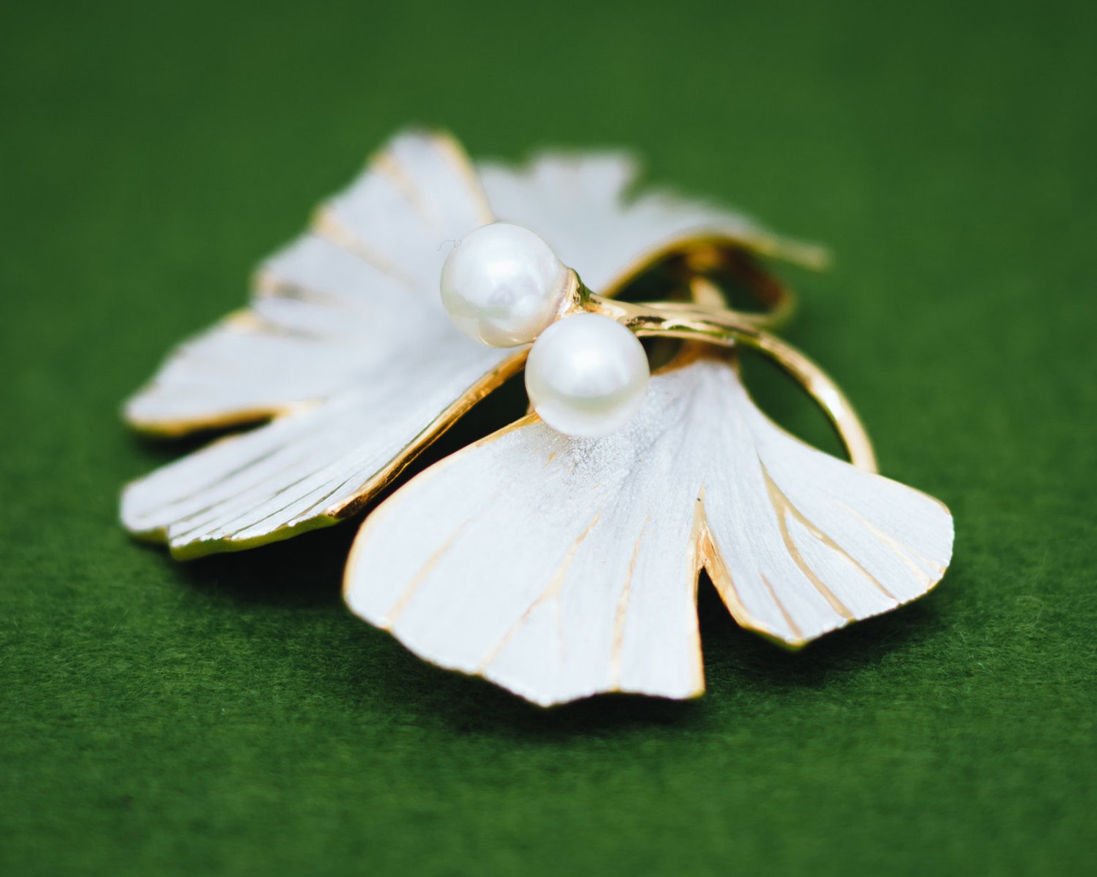 Classic Gingko Leaf Cluster Brooch - Ginkgo Jewelry - Gingko Brooch ...