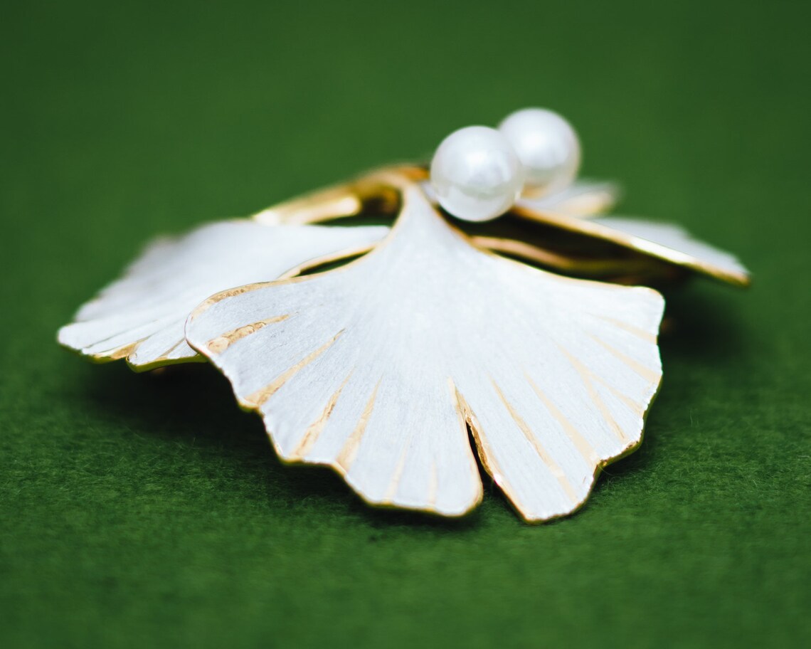 Classic Gingko Leaf Cluster Brooch - Ginkgo Jewelry - Gingko Brooch ...
