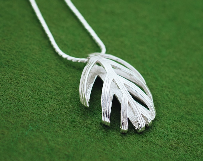 Plant Root Necklace - Pendant and Chain - Hypoallergenic - Mother's Day ...