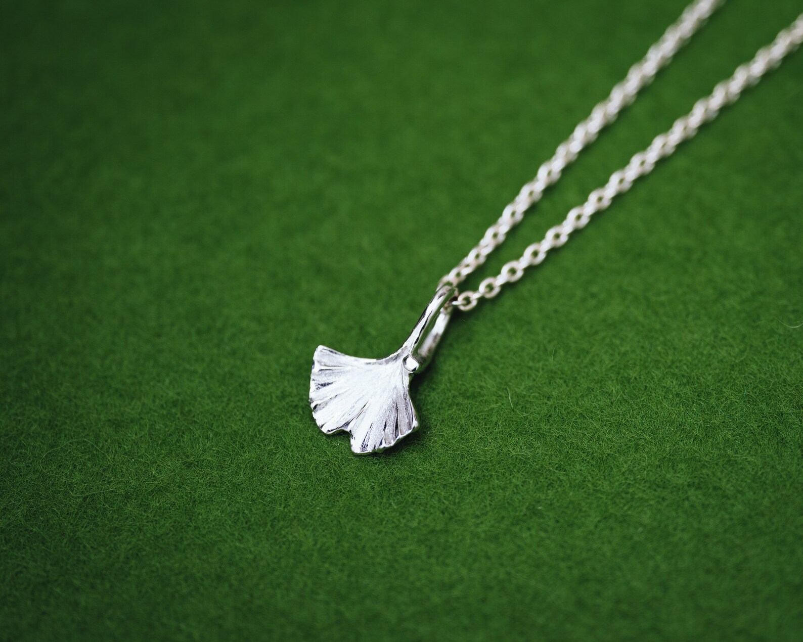 Platinum Gingko Leaf - Ginkgo Jewelry - Pendant Head & Chain - Gingko ...
