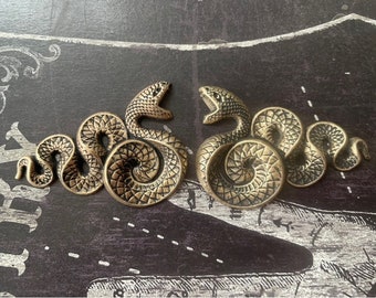 Conan Snakes Symbol - Etsy