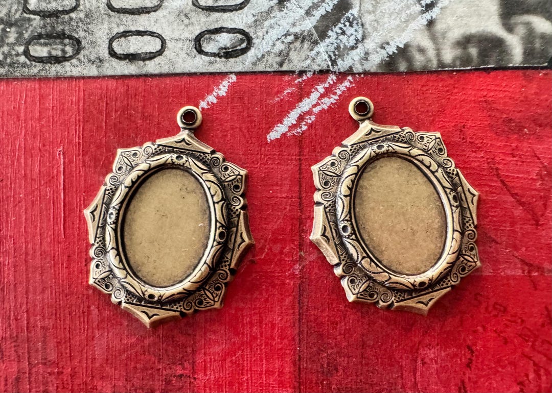 Pair of Brass Gothic Bezels for DIY Creations - 18 X 13mm, Brass Ox - Etsy