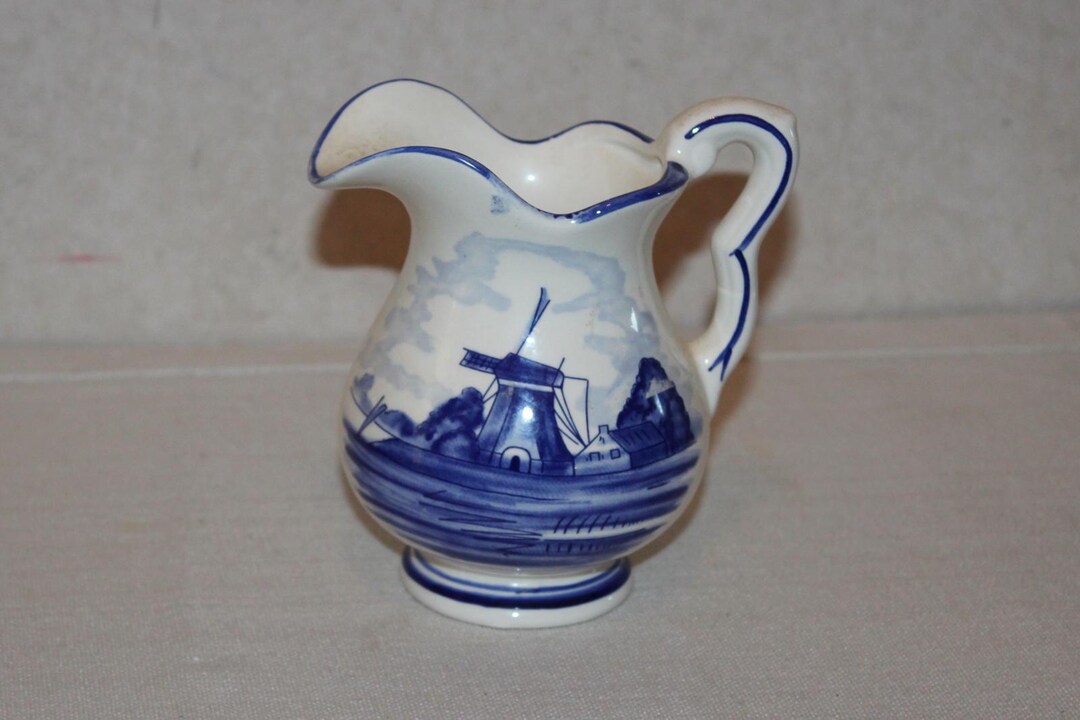 Vintage Delft Blue Pitcher Hand Painted - DAIC - Etsy