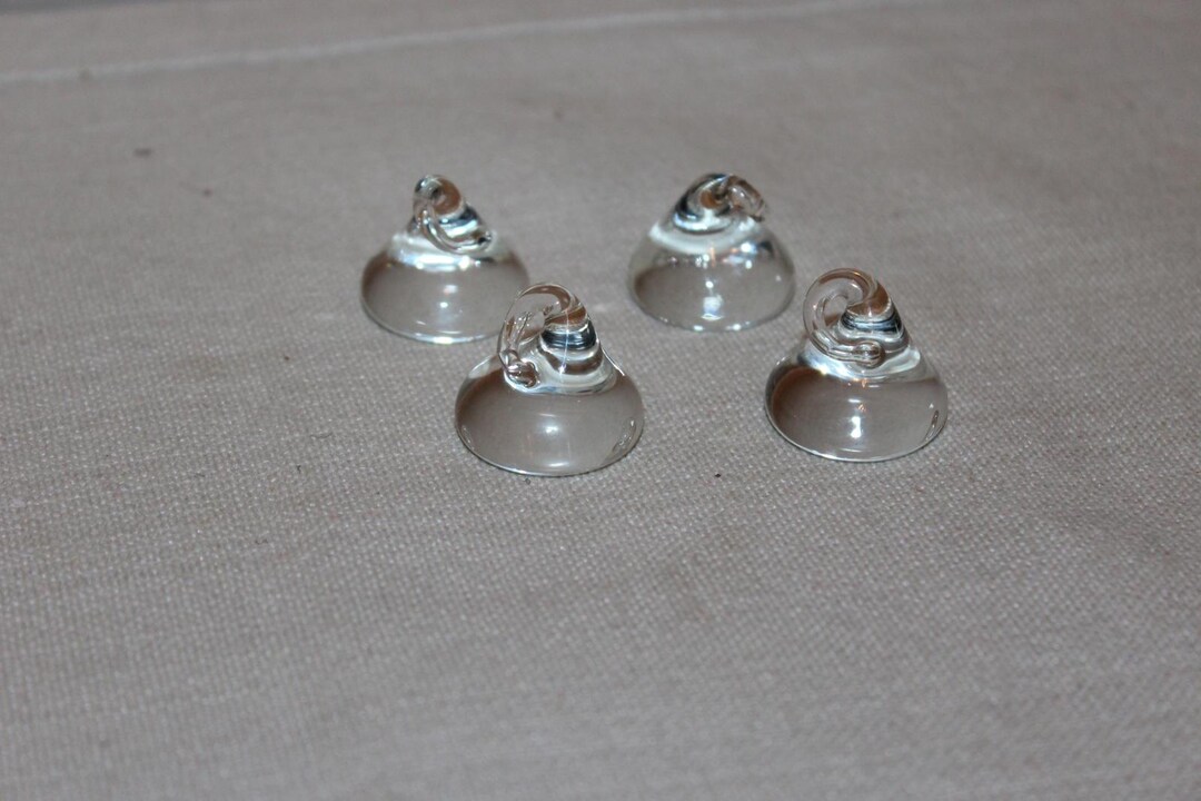 Hulet Hershey Clear Glass Kiss Set of 4 - Etsy