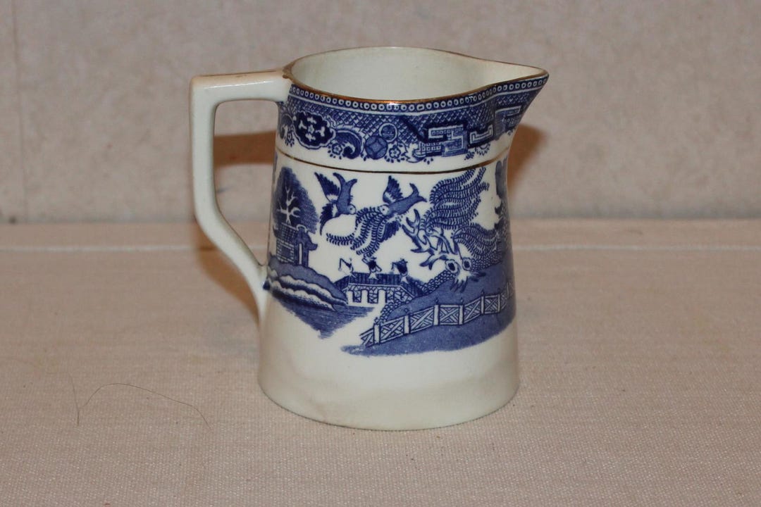 Vintage Sutherland China Blue Willow Creamer - Rare - Etsy