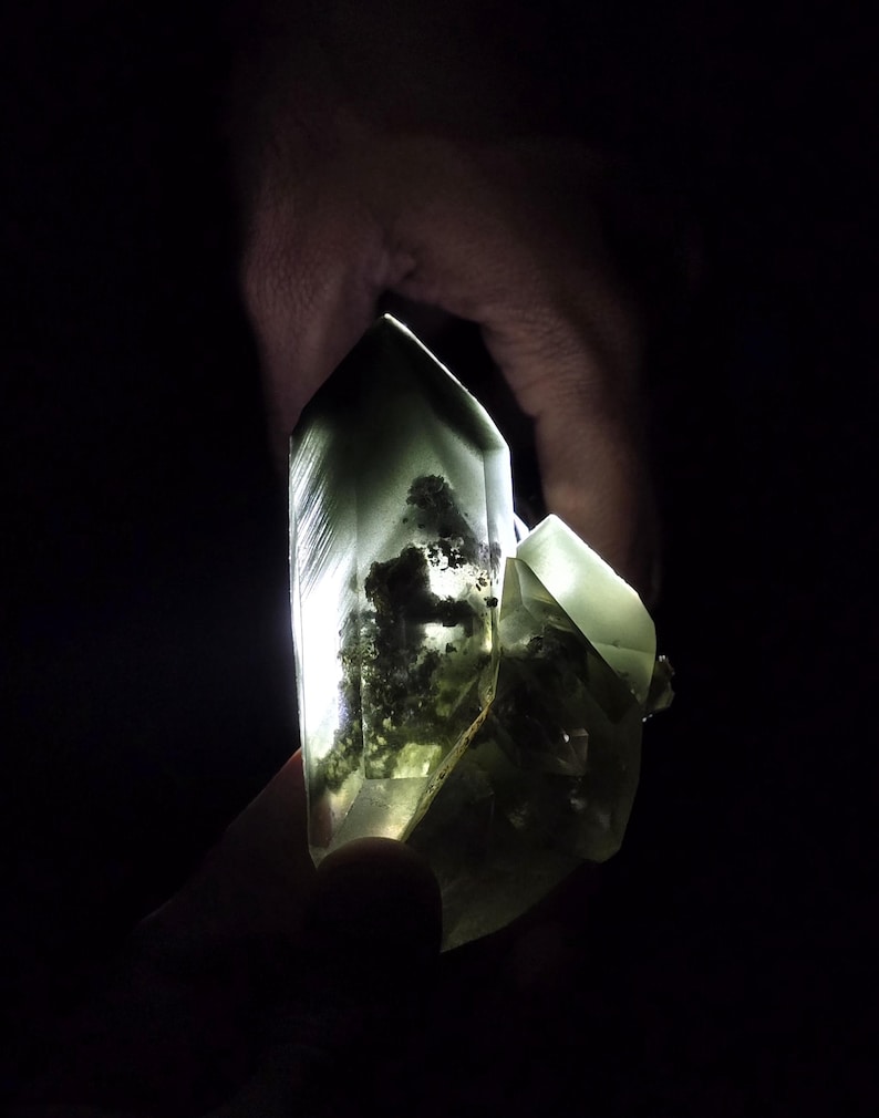 Himalayan Cathedral Quartz Cluster: Green Phantom Chlorite Specimen ...