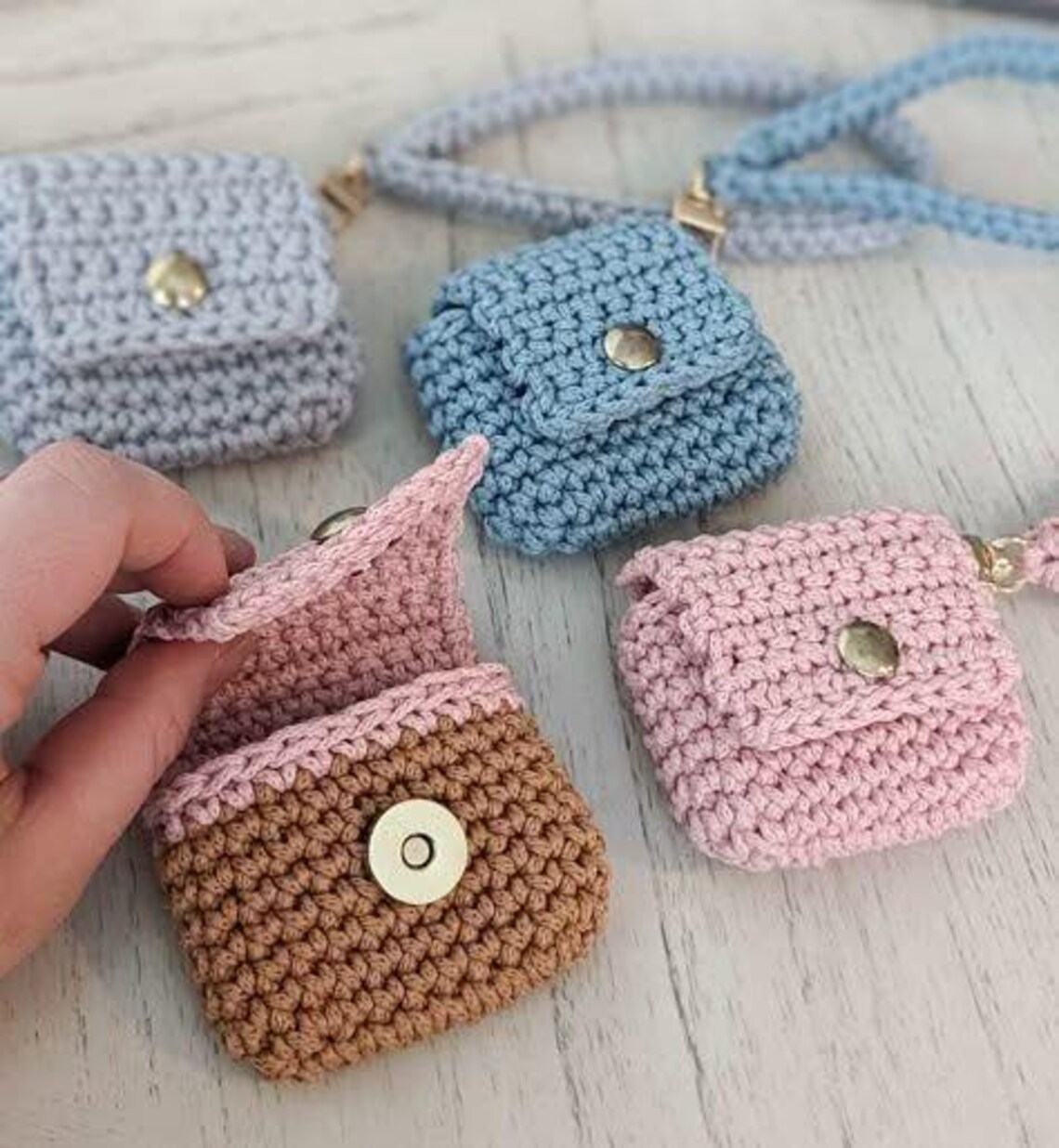 Crochet Airpods Case With Wrist Strap | Handmade Earbuds Cover ...