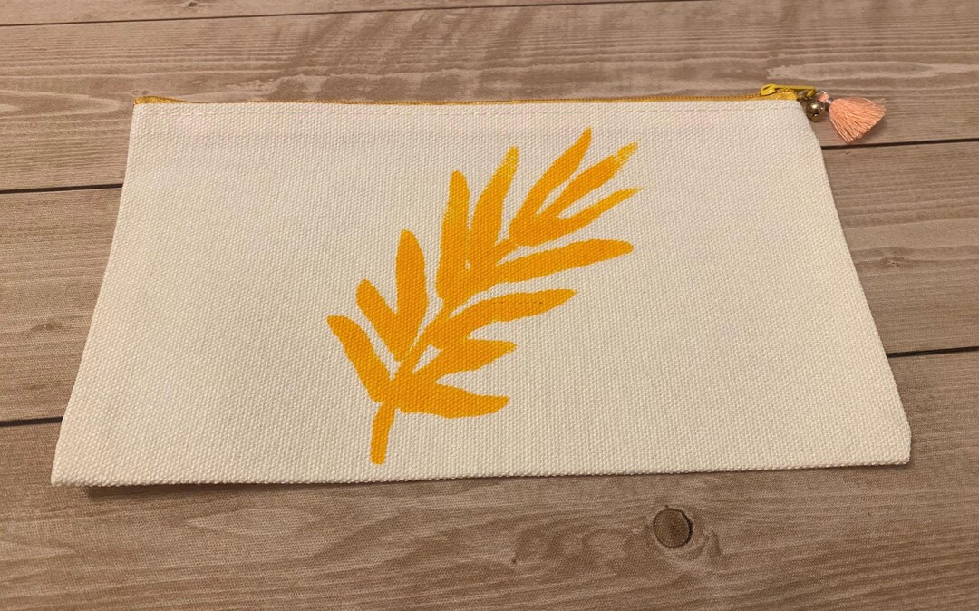 Nature V2 Pouch/case - Etsy