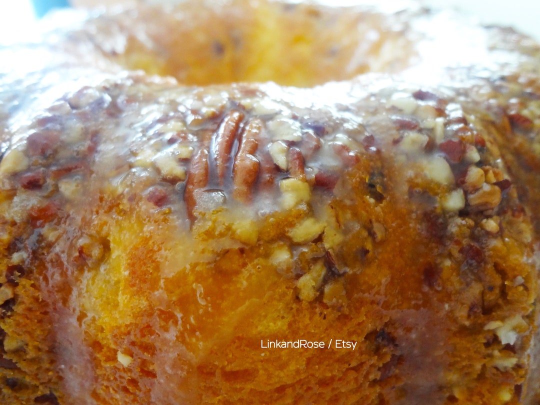 Gâteau glacé au rhum et aux pacanes . 151 Rhum de qualité . Gâteau ...