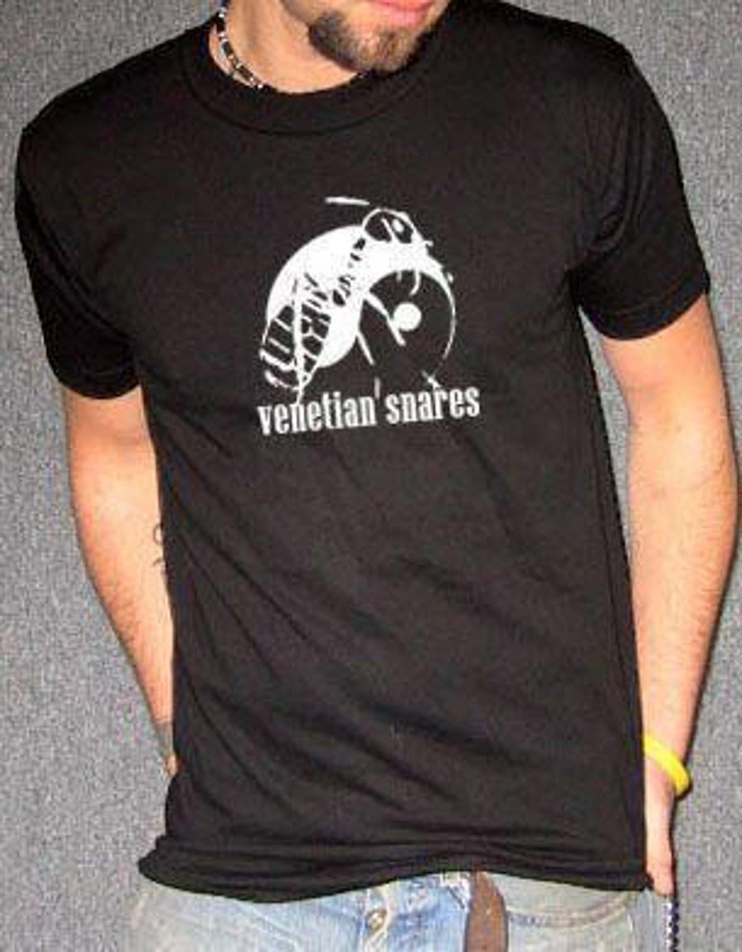 Venetian Snares T-shirt: Ying Yang Bees Design, Electronic DJ Style ...