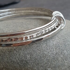 Silver Bangle Trio, Triple Bangle Set, Linked Rings Bangle, Interlocking Bracelet, Classic ...