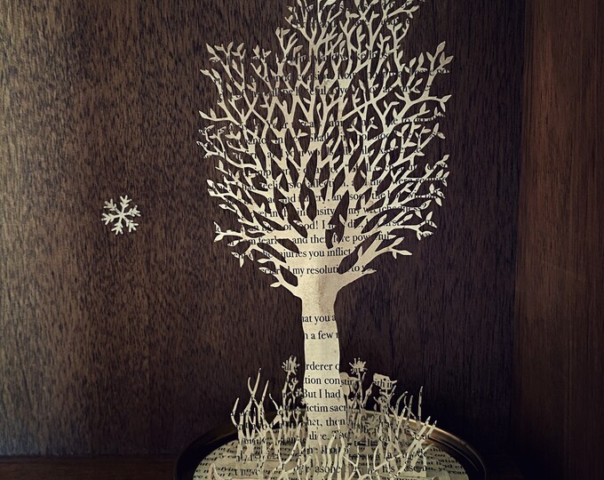 Justin Rowe paper sculptures and book art. by daysfalllikeleaves