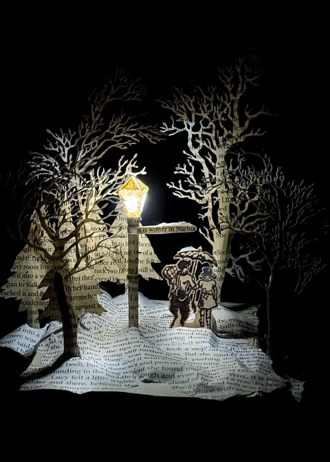 Mr Tumnus and Lucy at the Narnia Lamp Post Christmas Birthday Card From ...