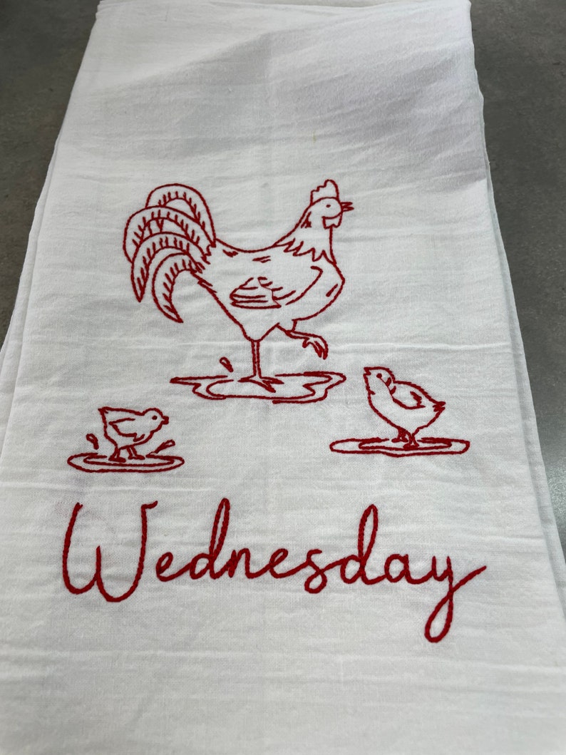 7 Days of the Week RETRO ROOSTERS and Chickens Towels Free Shipping - Etsy