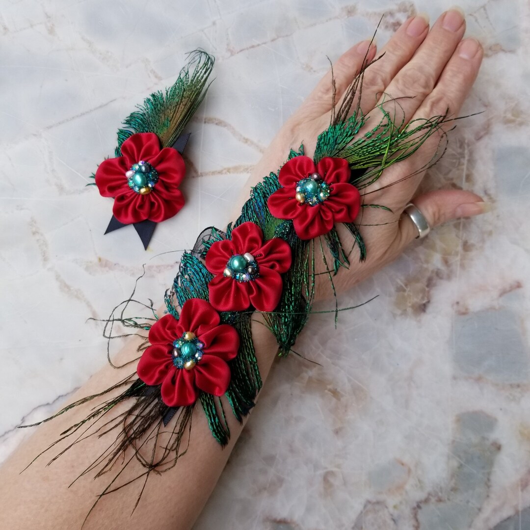 Italian Theme Prom Wristlet Corsage Boutonniere Set | Scarlet Red ...