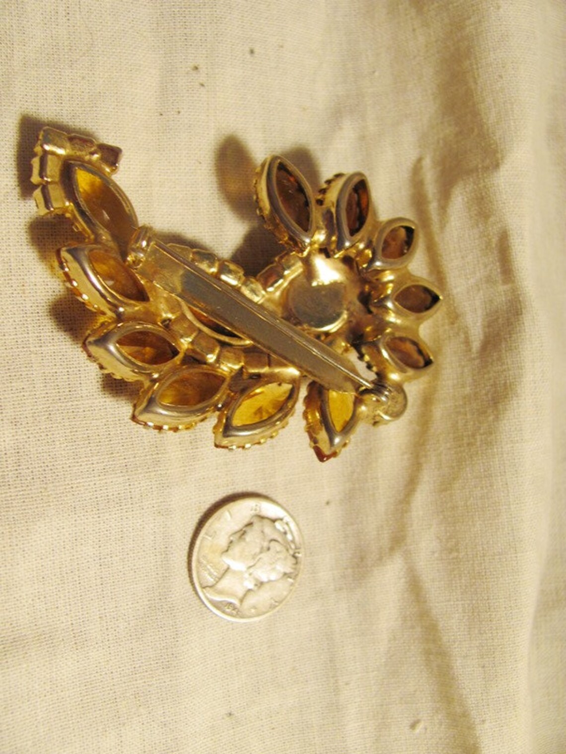 Vintage Pinwheel Rhinestone Brooch Juliana Style Classic - Etsy