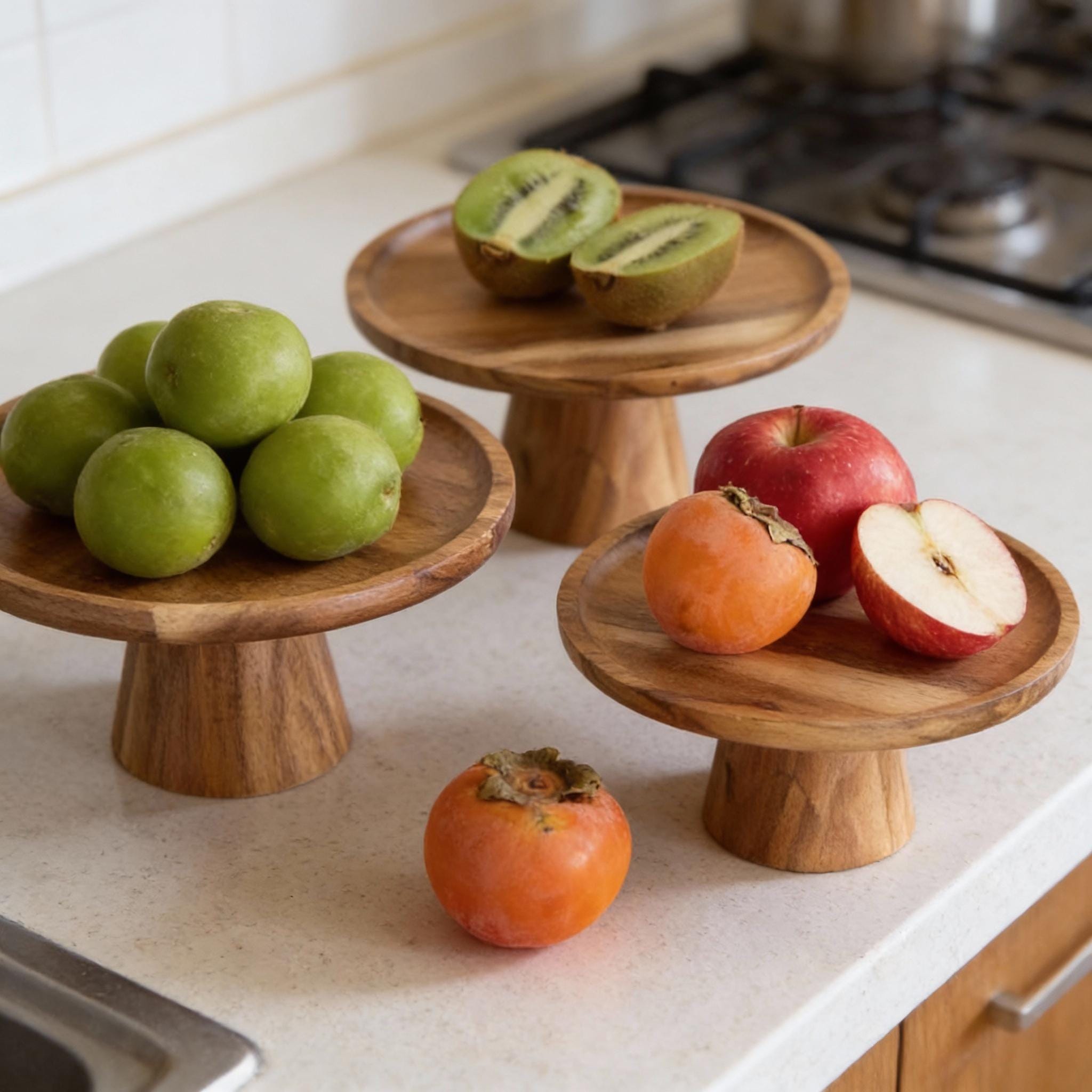 Wood Cake Stand, Pedestal Dessert Plate for Cakes, Pastries & Fruit ...