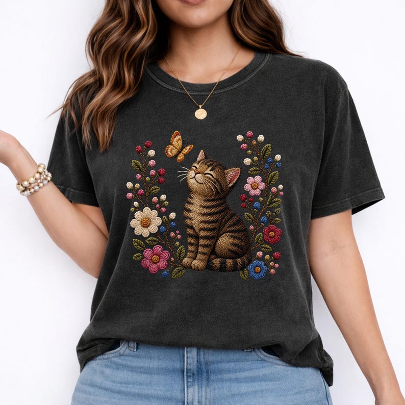 Cat Lover Shirt, Floral Tee, Cat Mom Gift, Comfort Colors - Etsy