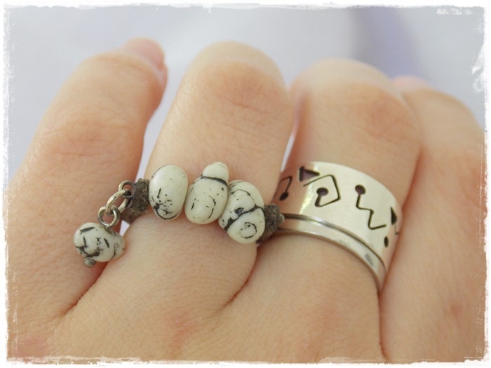 Howlite Stone Ring Spiritual Healing Ring Natural Stone - Etsy