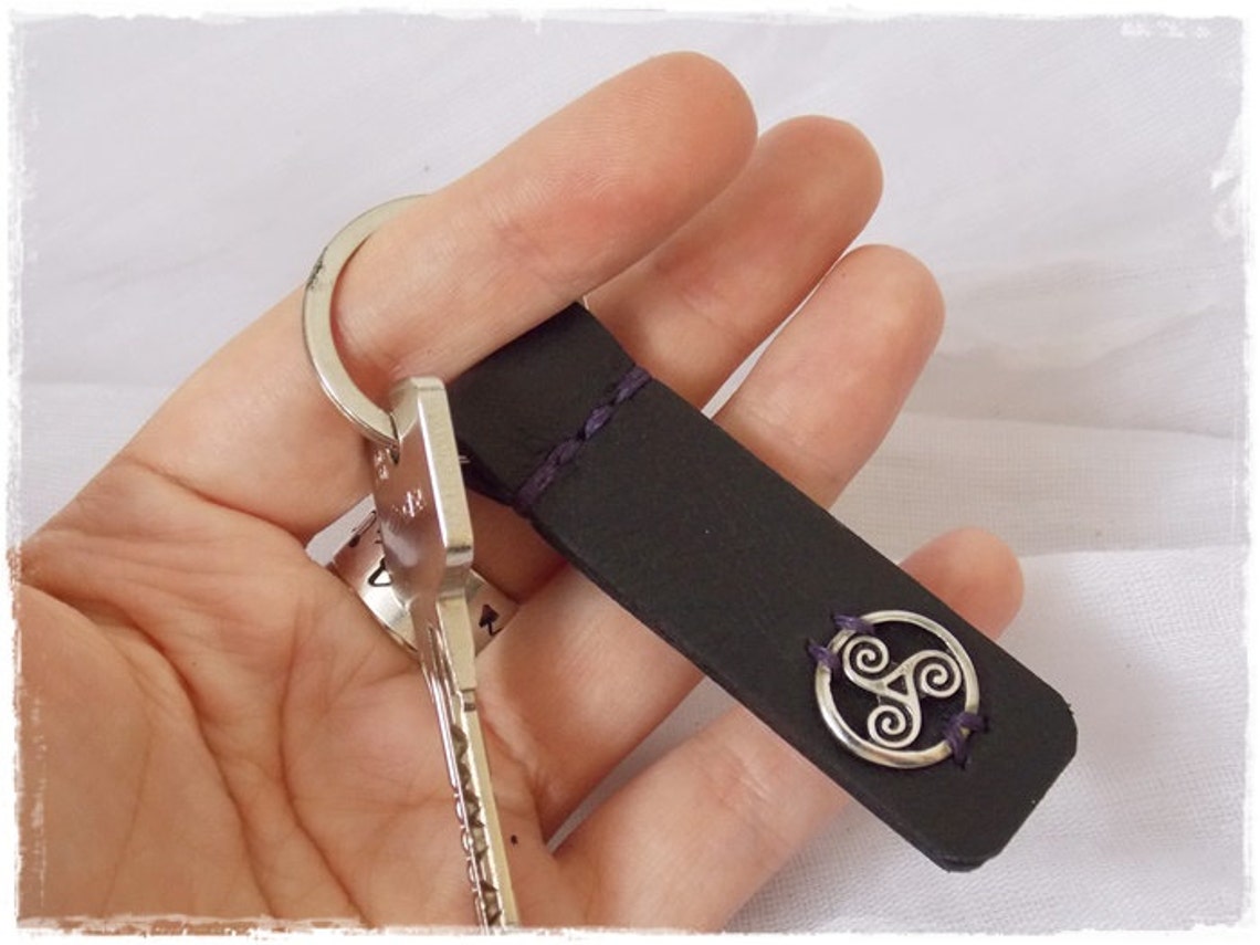 Celtic Key-ring Infinity Keychain Nordic Key-ring Gaelic | Etsy