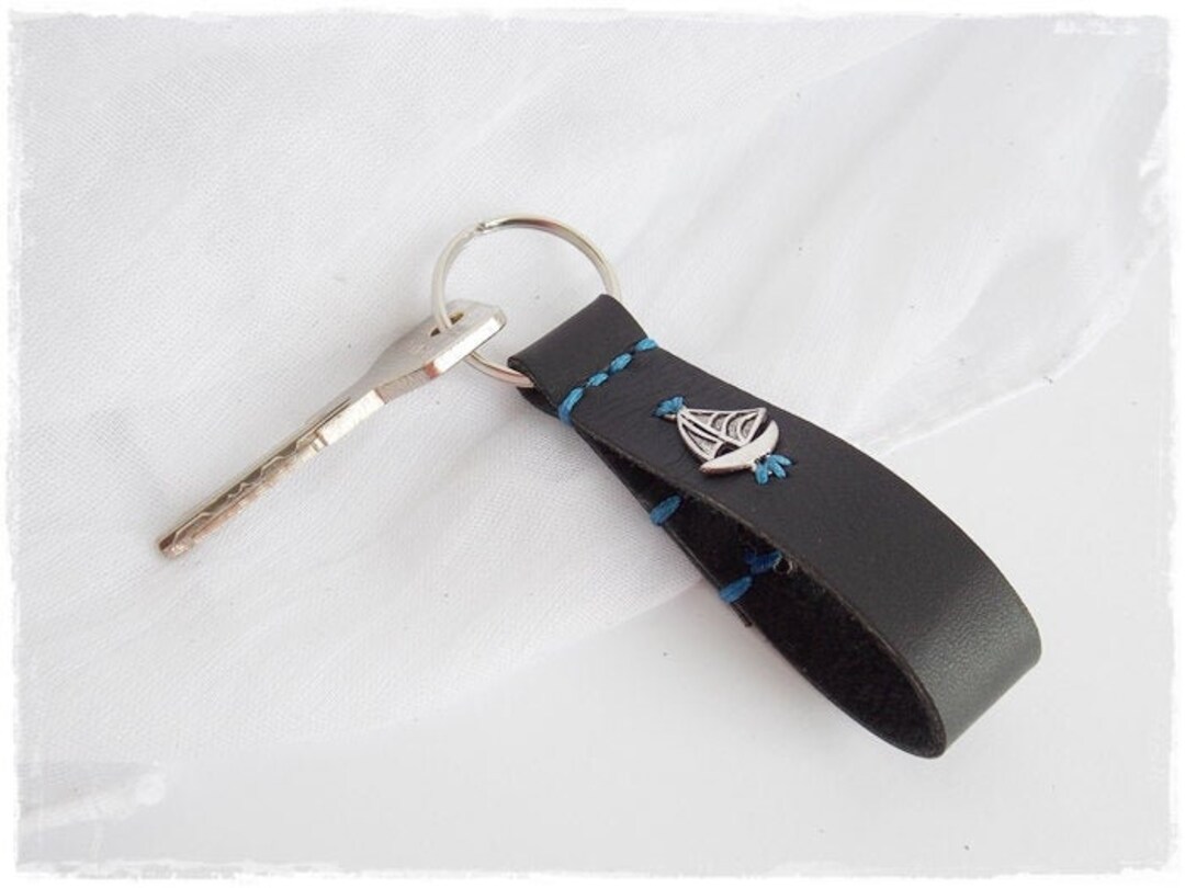 PERSONALIZED Nautical Leather Keychain, ENGRAVED Sailing Boat Key-ring ...