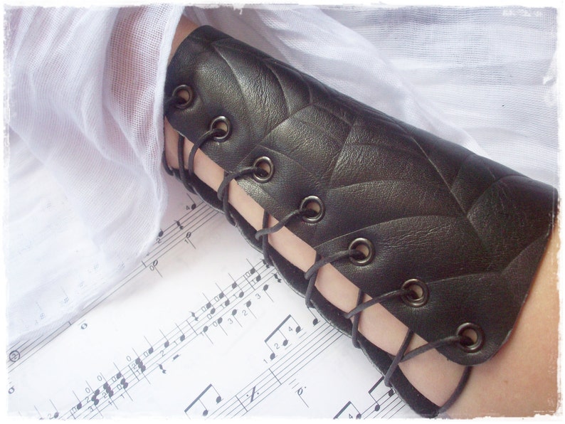 Black Leather Bracer Fantasy Spiderweb Armguard Cosplay - Etsy