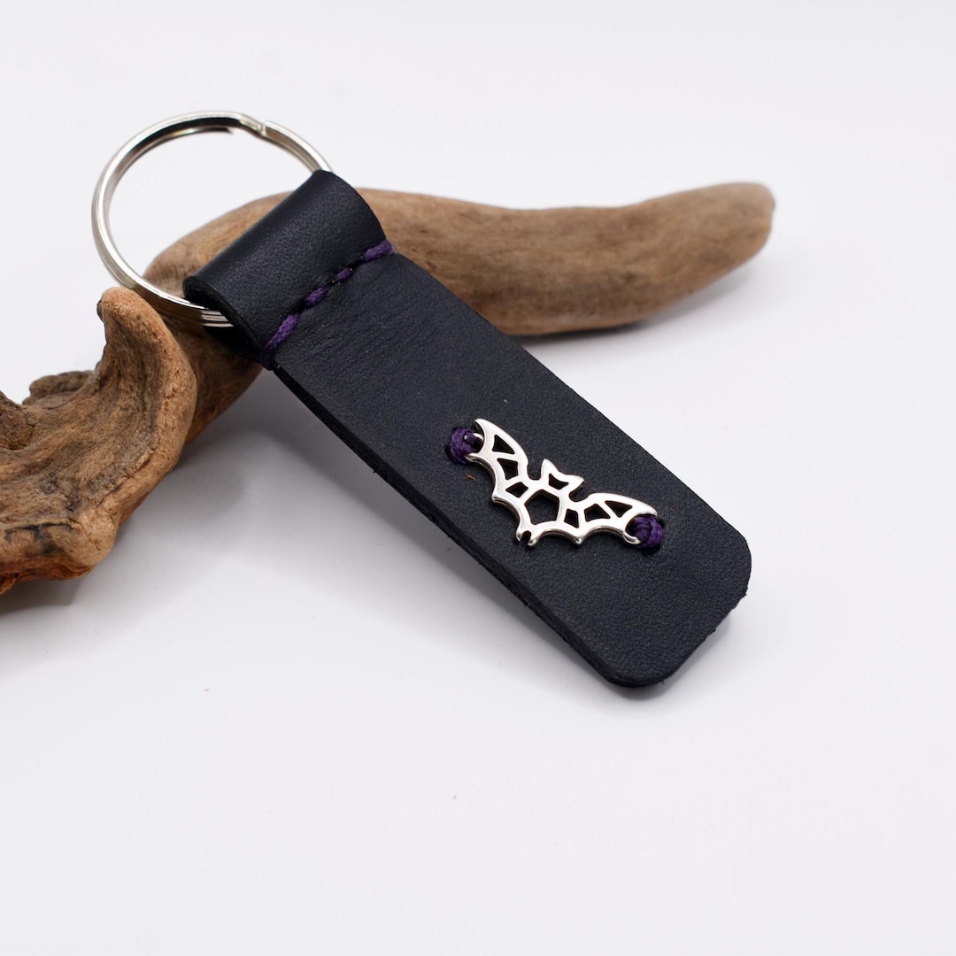 PERSONALIZED Bat Keychain, Engraved Leather Keyring, Gothic Halloween ...