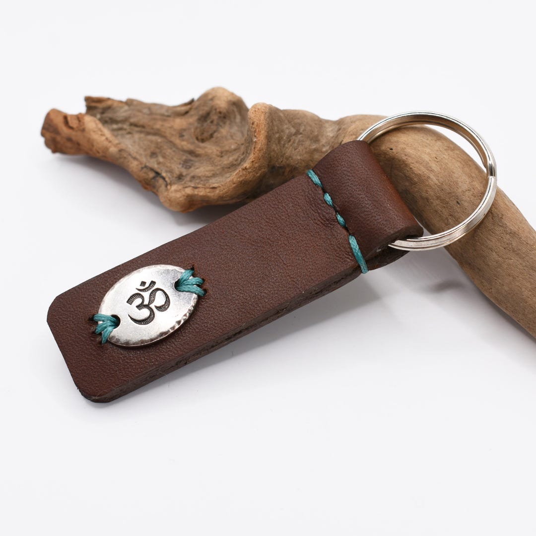 PERSONALIZED Om Leather Keychain, Yoga Aum Keyring, Buddhism Pranava ...