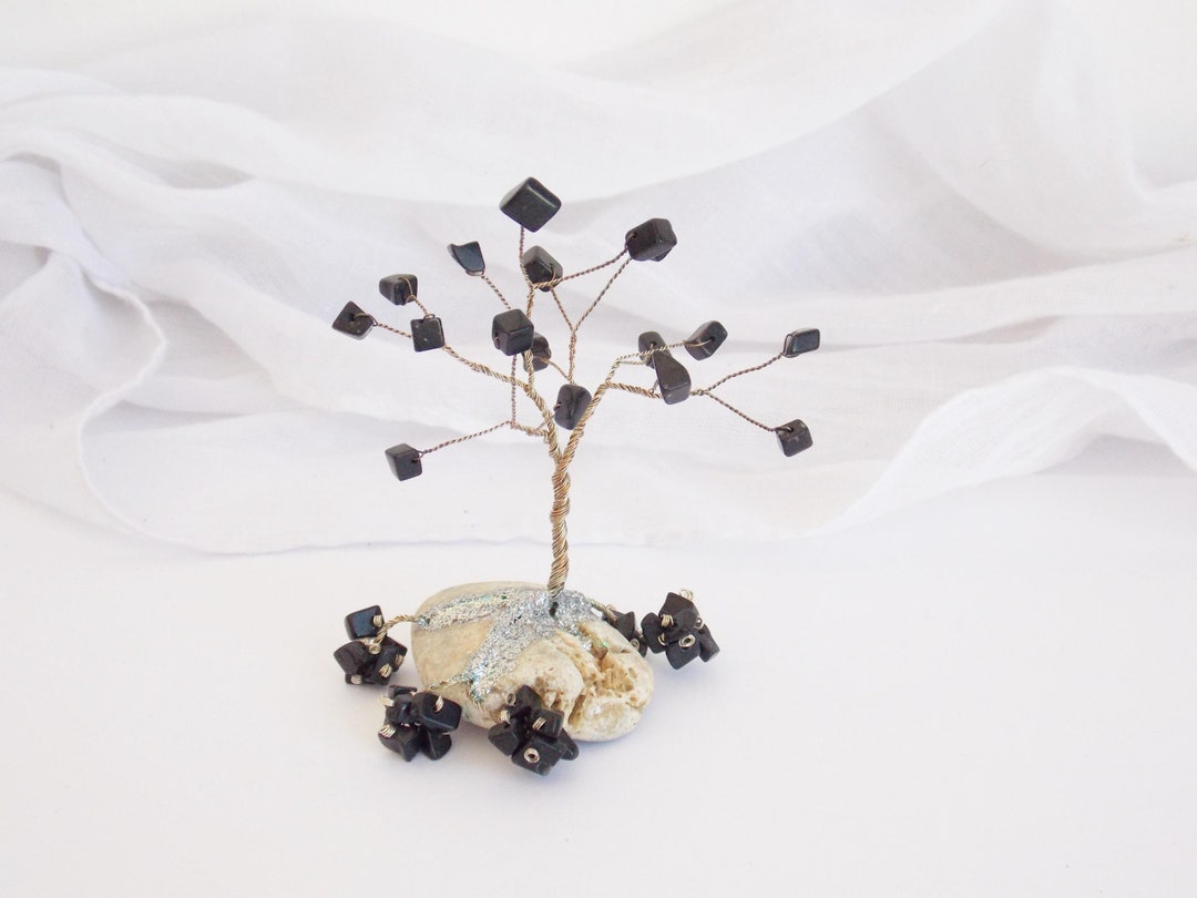 Black Agate Wire Tree Sculpture, Greek Pebble Base - Etsy