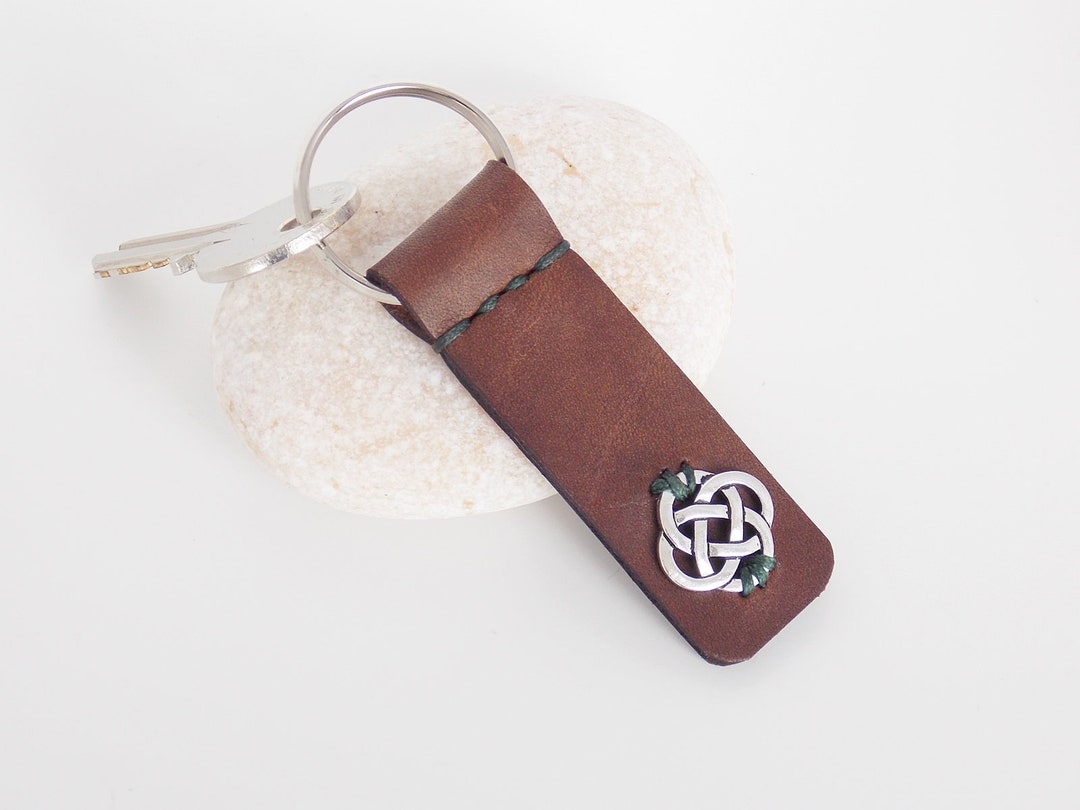 Men's Loyalty Knot Key-ring, PERSONALIZED Celtic Leather Keychain ...