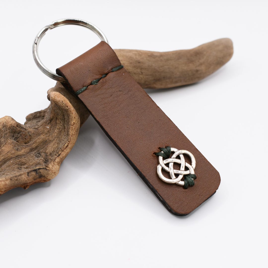 Men's Loyalty Knot Key-ring, PERSONALIZED Celtic Leather Keychain ...