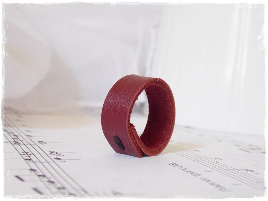 Wine Red Leather Ring Vampire Ring Burgundy Leather Ring - Etsy