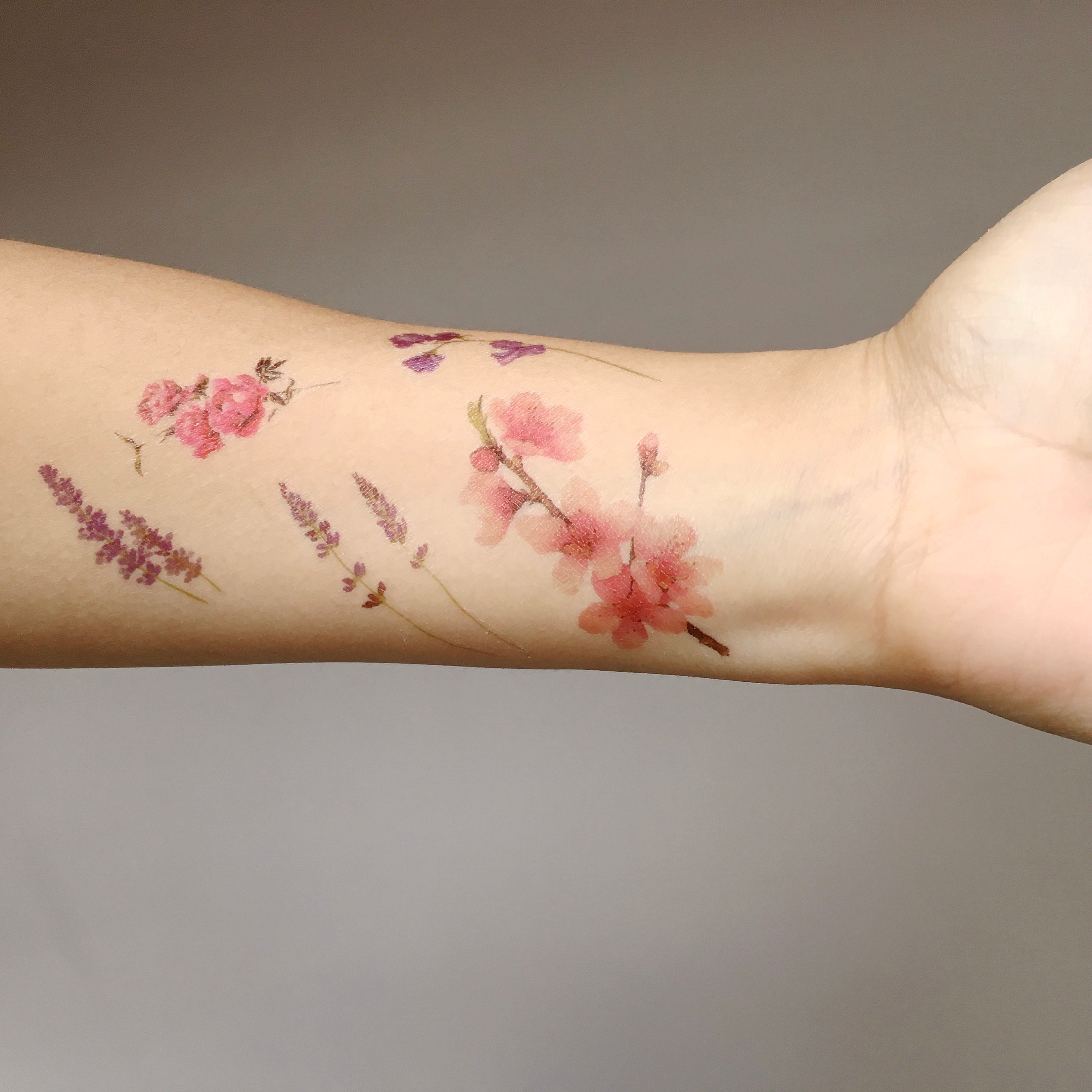 5 delicate floral temporary tattoos. Fresh spring bouquet | Etsy