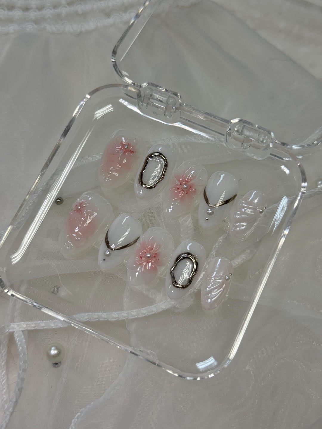 Sweety Flower on Your Nails - Nail Box | Handmade Press on Nails | Gel ...