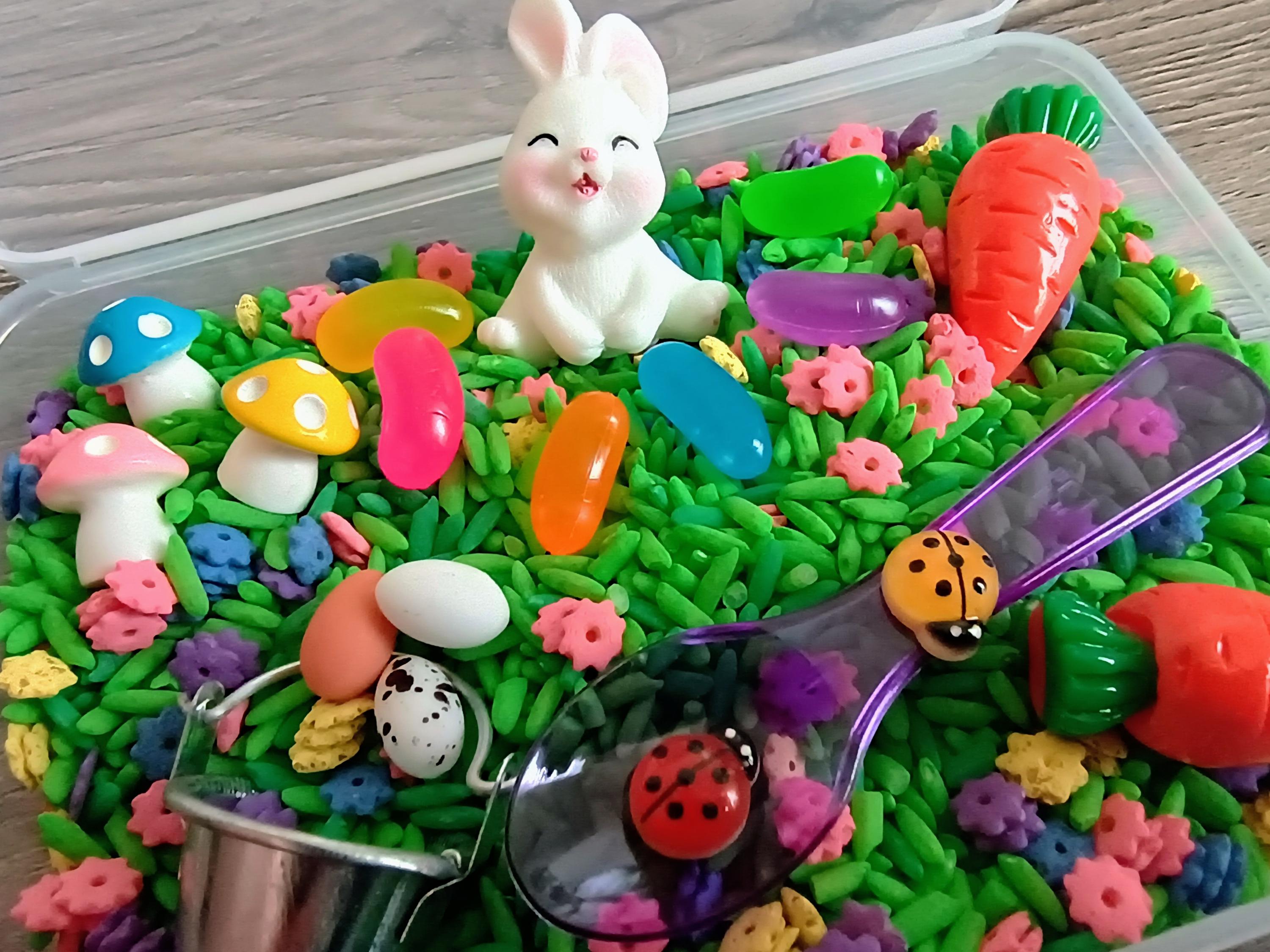Spring Sensory Bin (small and Portable Open Ended Play) - Etsy