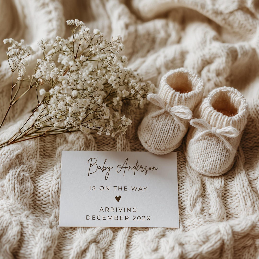 Minimalist Gender-neutral Pregnancy Reveal | Modern Ultrasound Baby ...