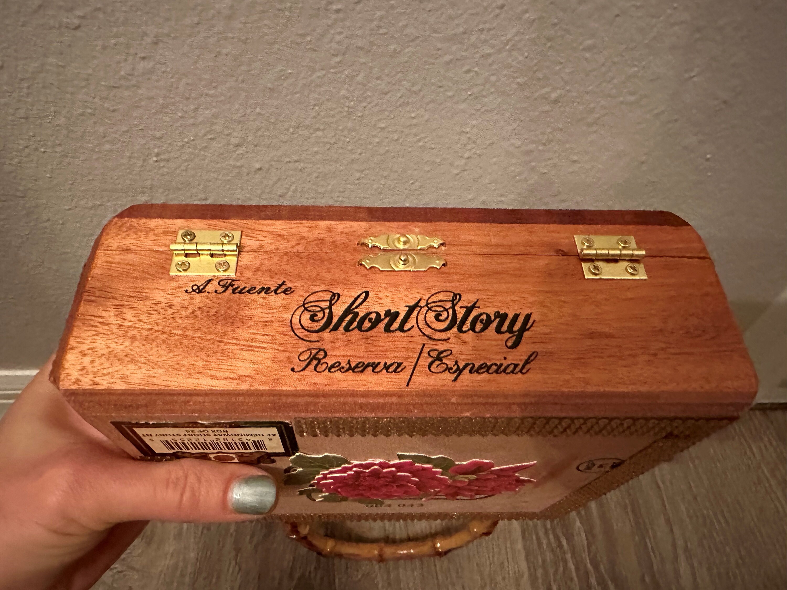 A Dazzling Short Story Mini Cigar Box Purse/handbag-top Handle upcycled ...