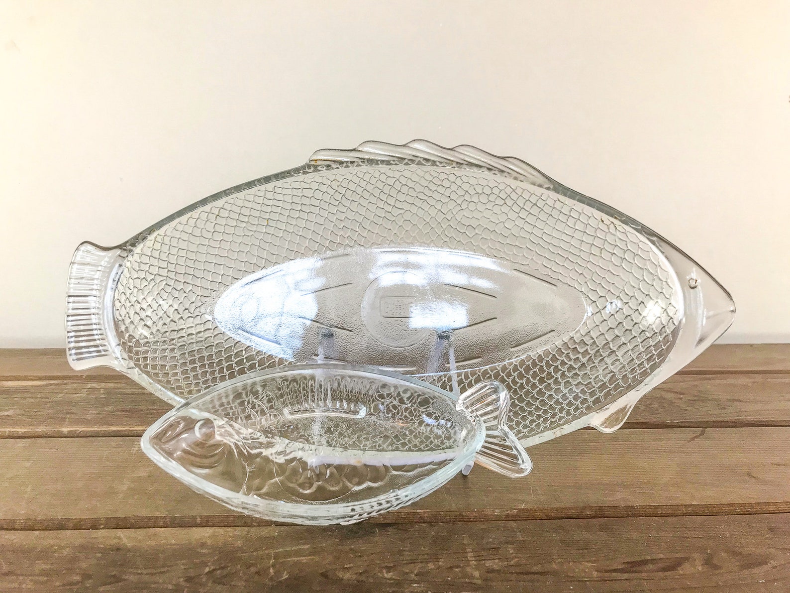 Vintage Pressed Glass Fish Plates, Jeanette Glasbake Oven-to-table, Set ...