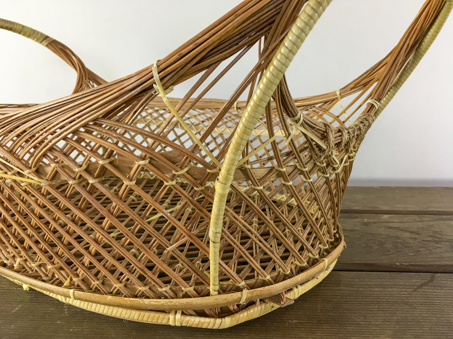Large French Country Wicker Basket With Decorative Round - Etsy