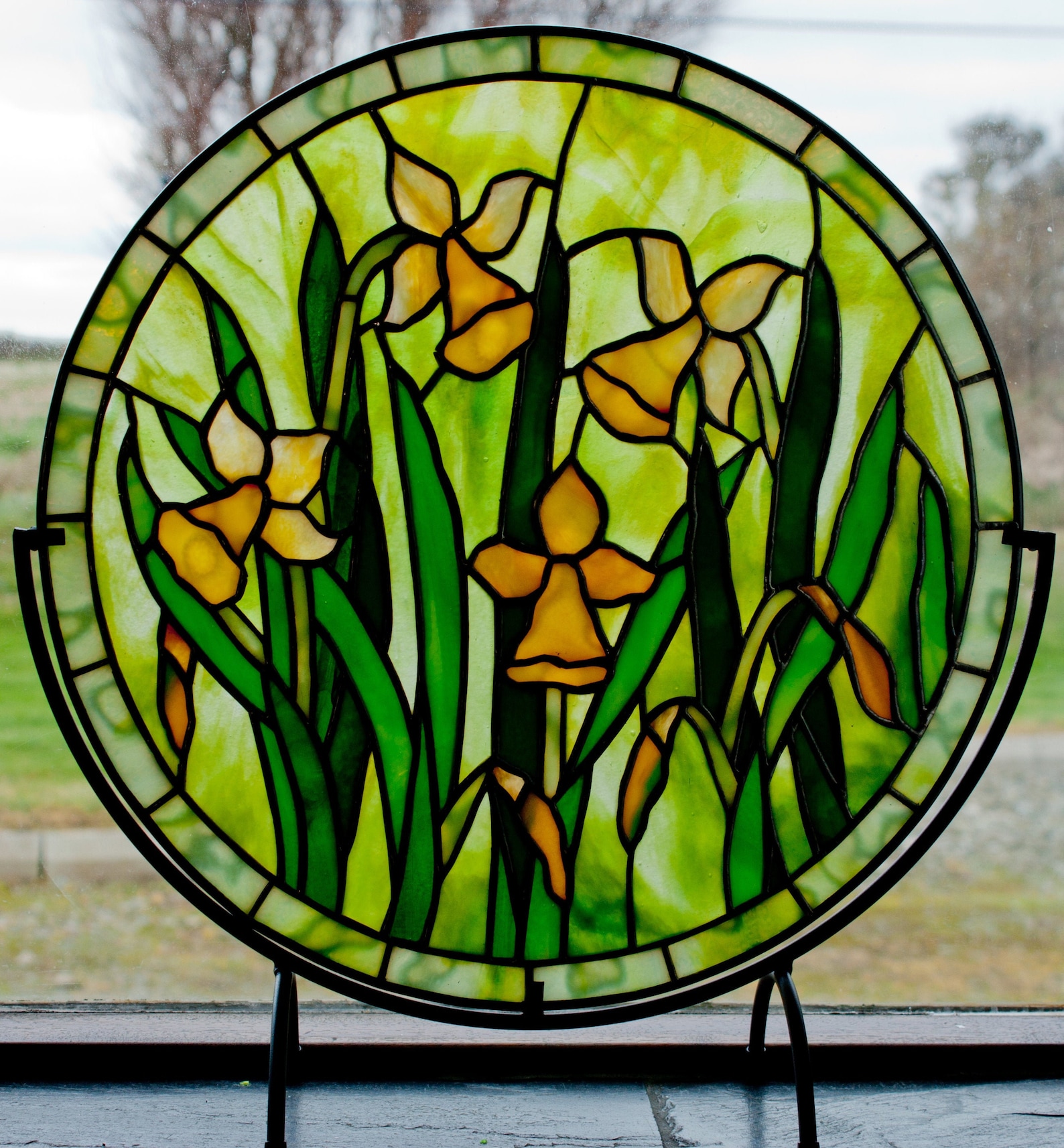 Round Daffodils Stained Glass Pattern.© David Kennedy Designs. - Etsy