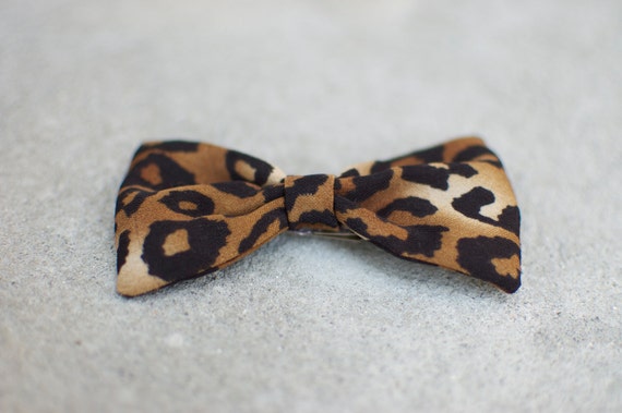 Items Similar To Leopard Print Hair Bow Clip On Etsy