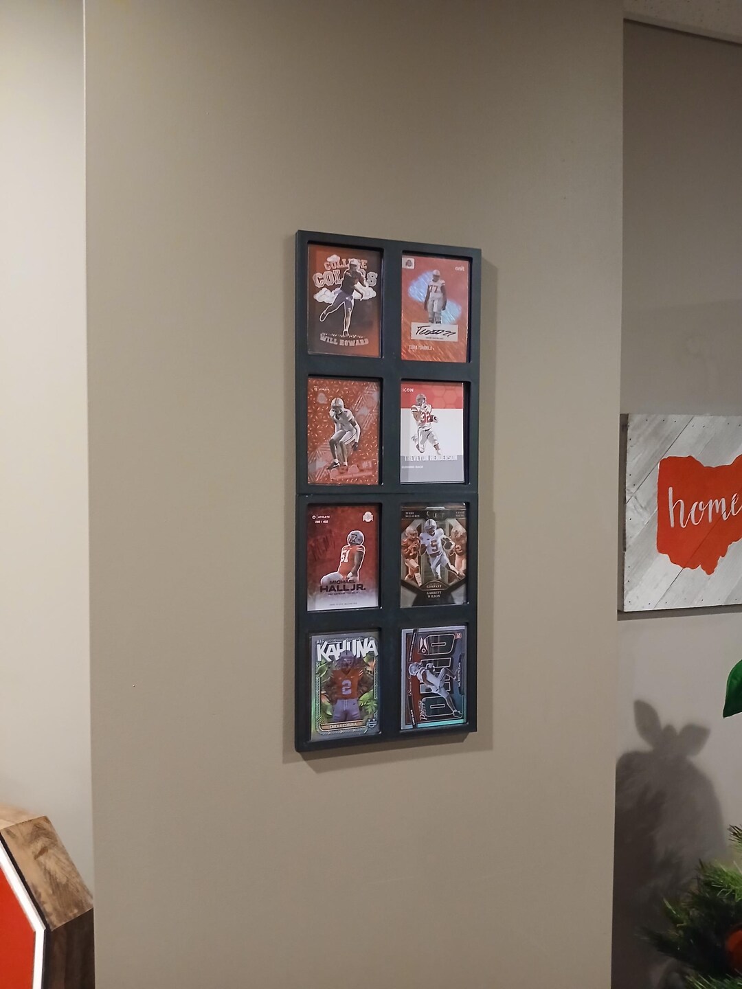 Wall-mounted Toploader Card Holder | 4-card Trading & Sports Card ...