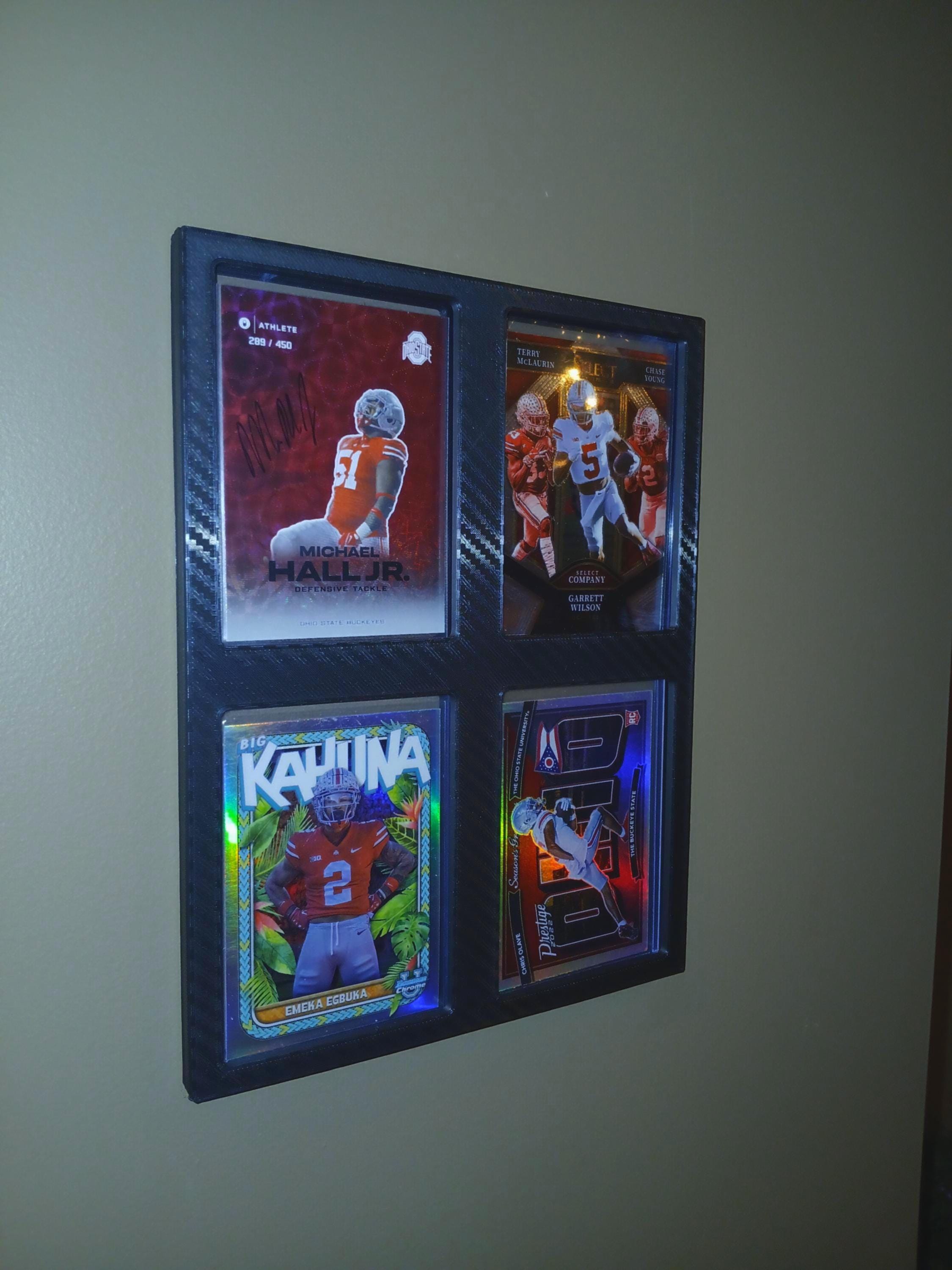 Wall-mounted Toploader Card Holder | 4-card Trading & Sports Card ...