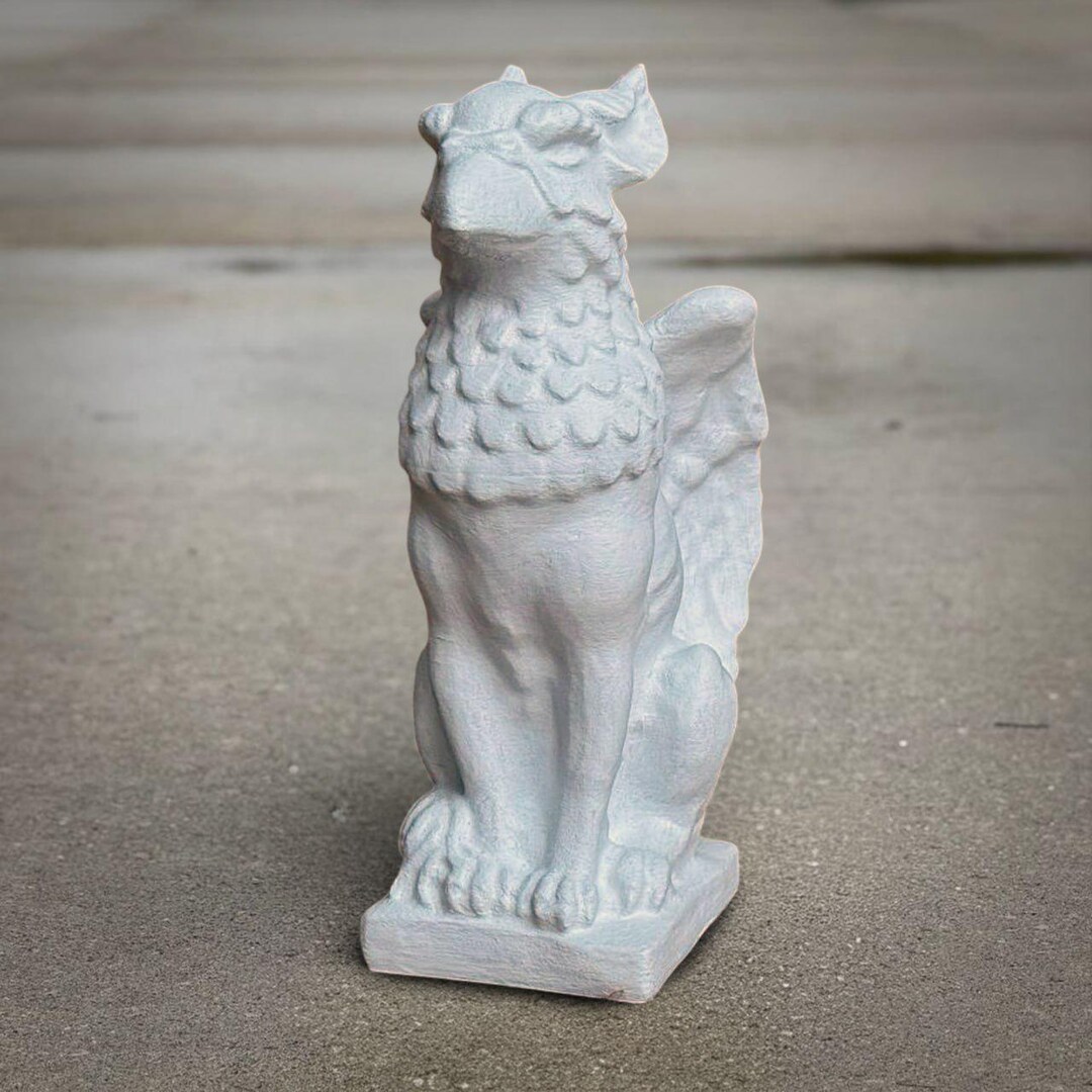 Vintage Griffin Statue Mythical Guardian Sculpture Classic Mythology ...