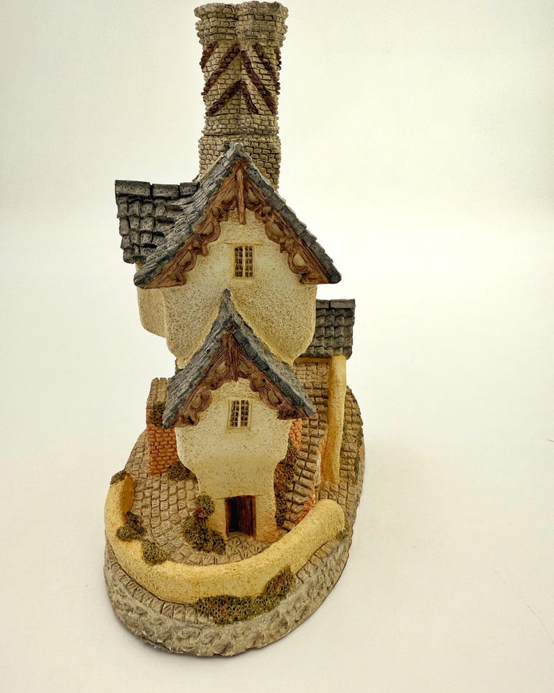 Vintage David Winter Cottage: House of Master Mason, English Village ...