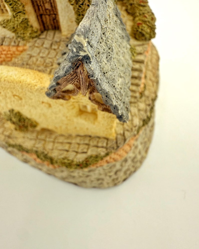 Vintage David Winter Cottage: House of Master Mason, English Village ...