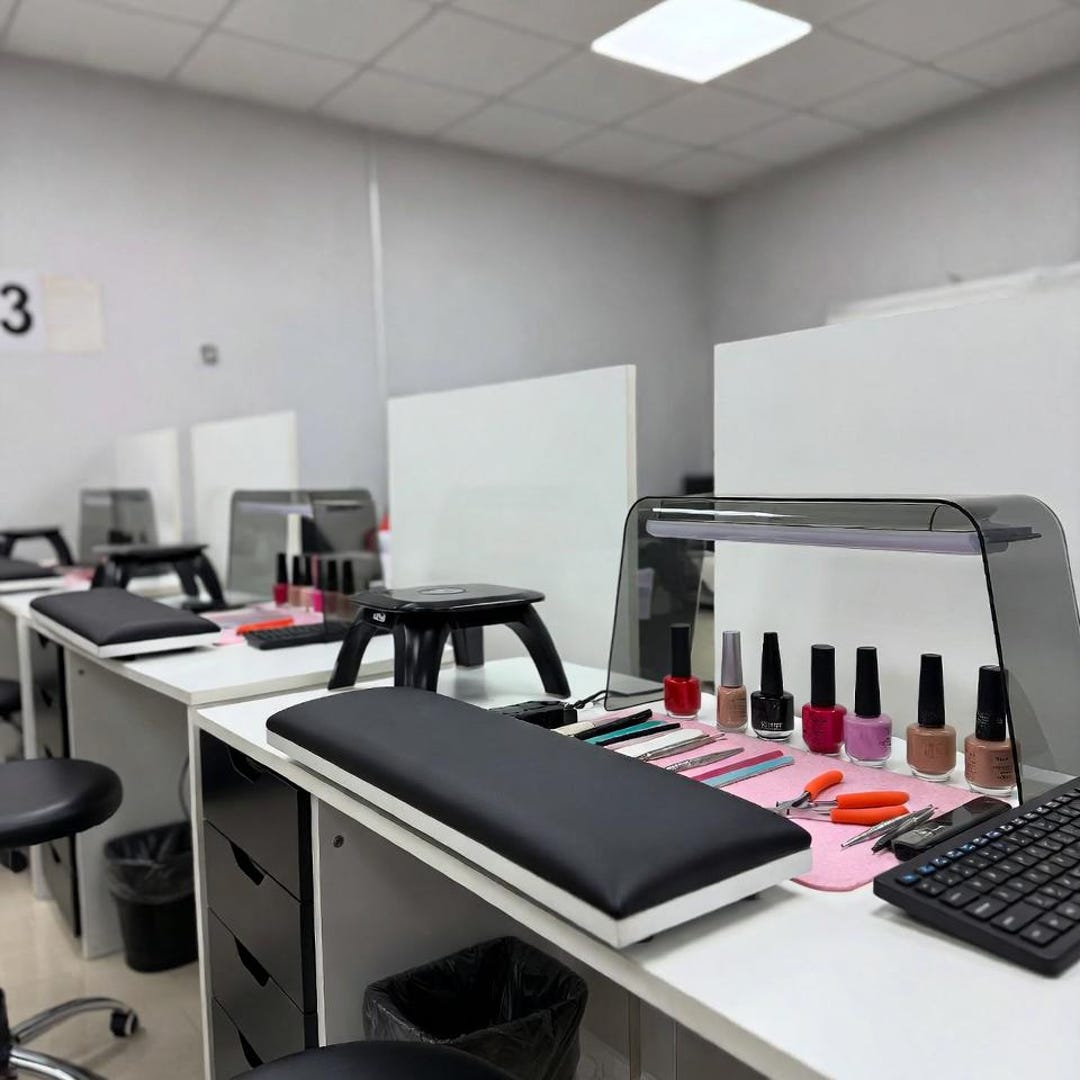 Clean Nail Salon Images – Modern Stations, Tools, Polish & Tables ...