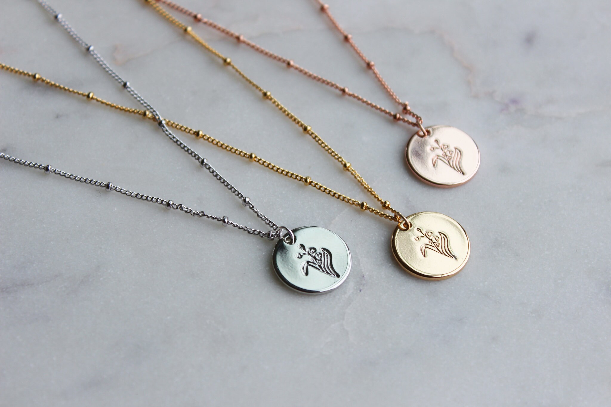 Gold Birth Flower Necklace, Birth Flower Jewelry, Dew Drop Chain, Birth ...
