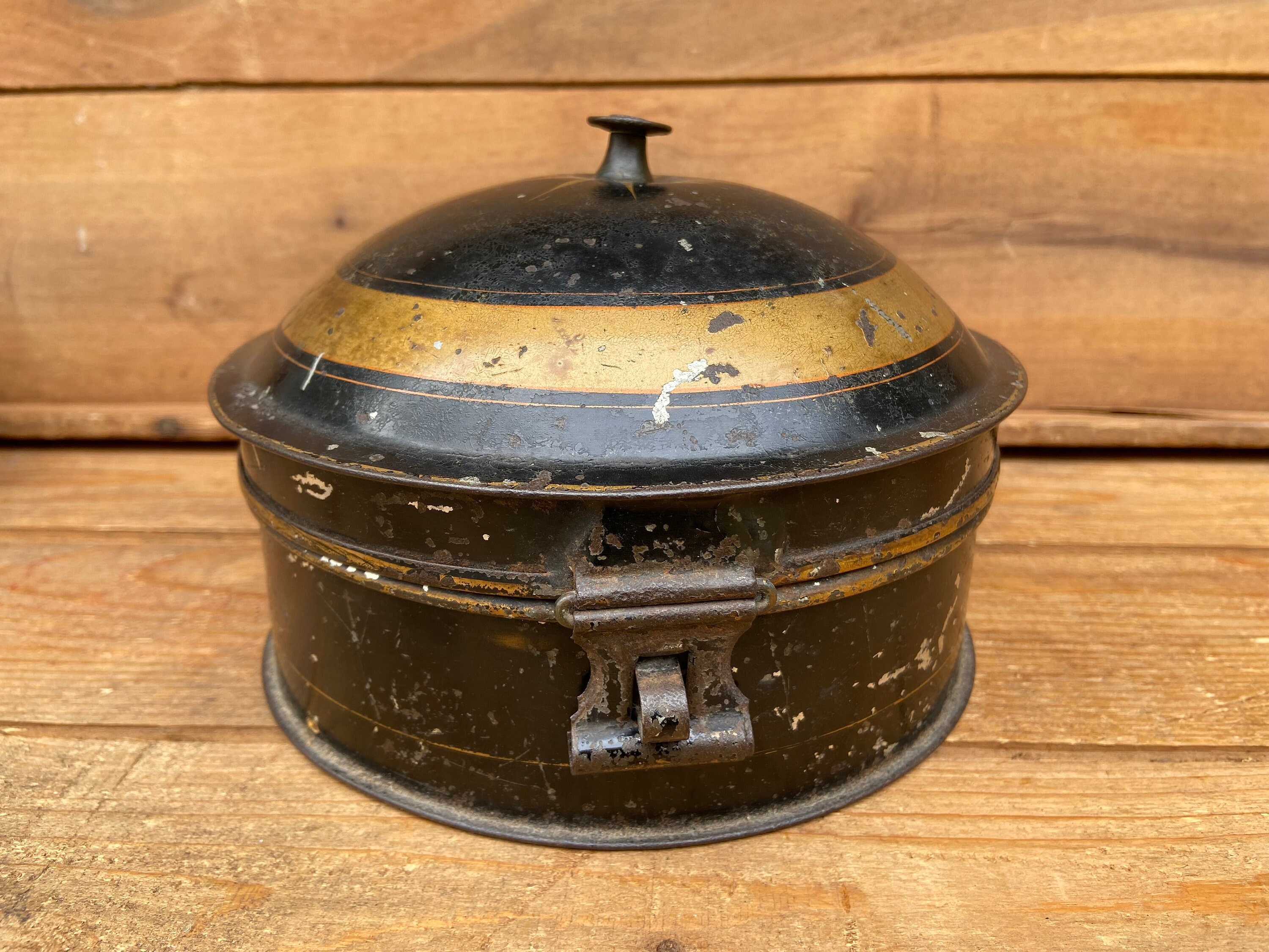 Antique Tin Spice Box With Original Nutmeg Grater and Five Compartments ...